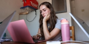 How Long Are Internships? - Roots Interns