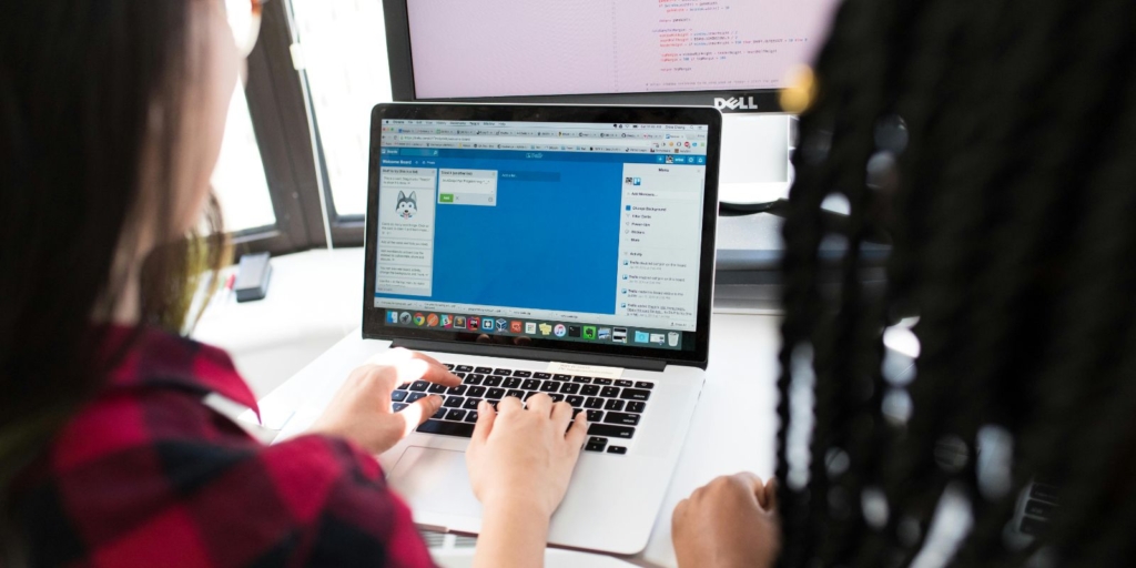 Post Grad Internships Explained - Roots Interns