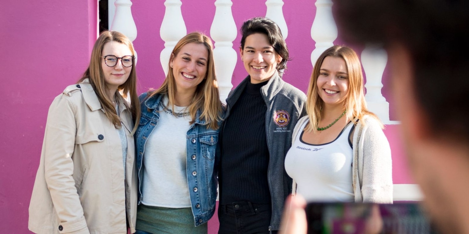 4 Best Places for Photography Internships - Roots Interns